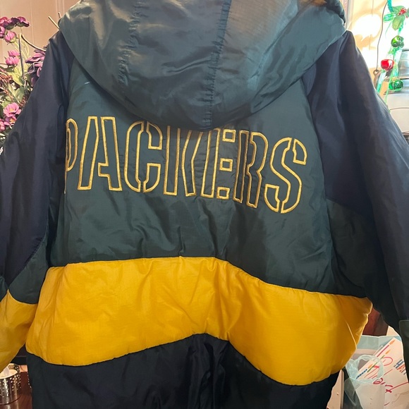 Pro Player | Jackets & Coats | Green Bay Packers Official Winter Jacket ...